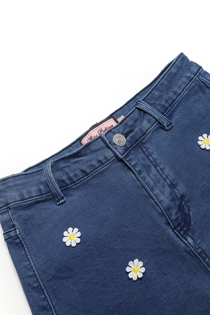 Ditsy Daisy Denim Shorts – Miss Patina